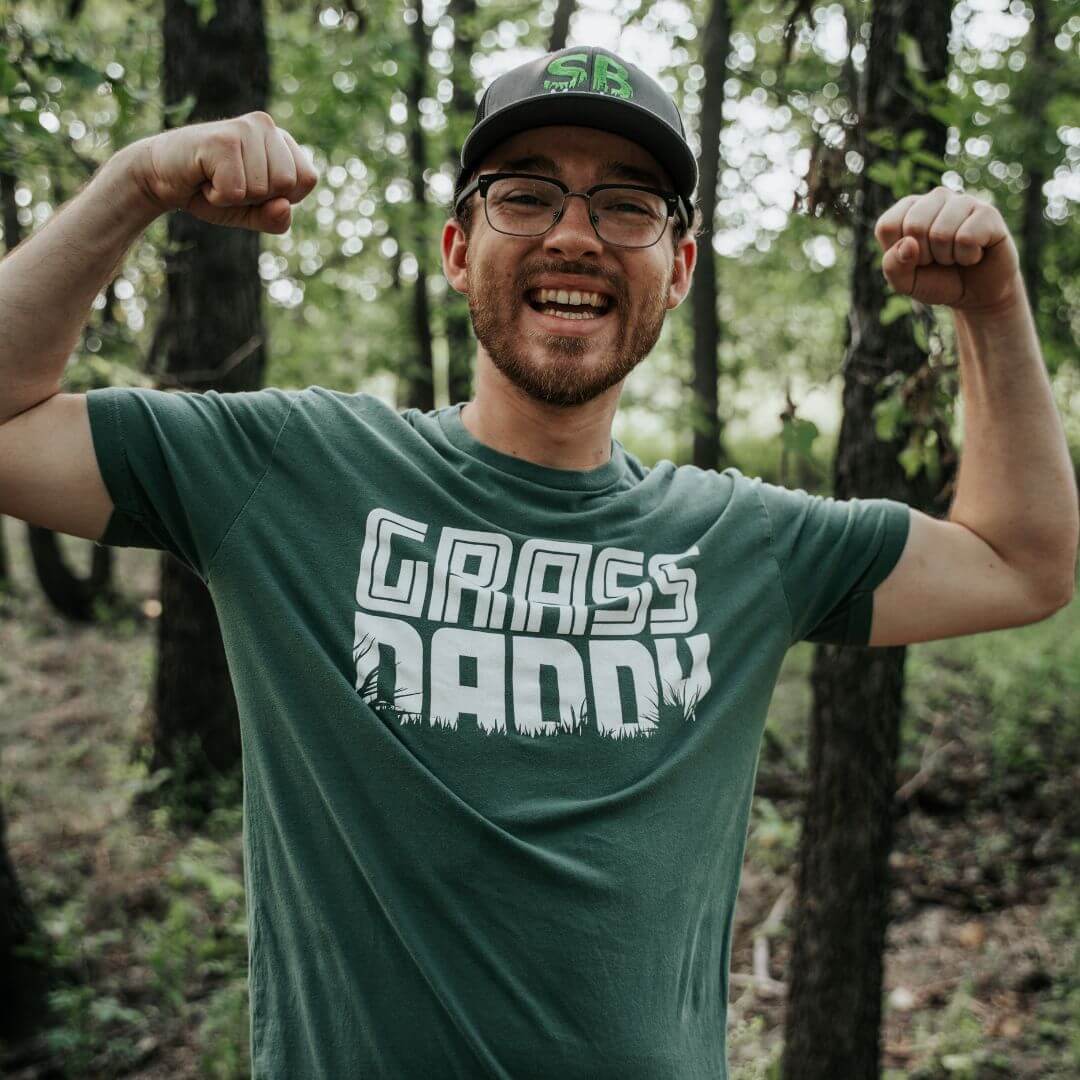 Grass Daddy Tee – SB Mowing
